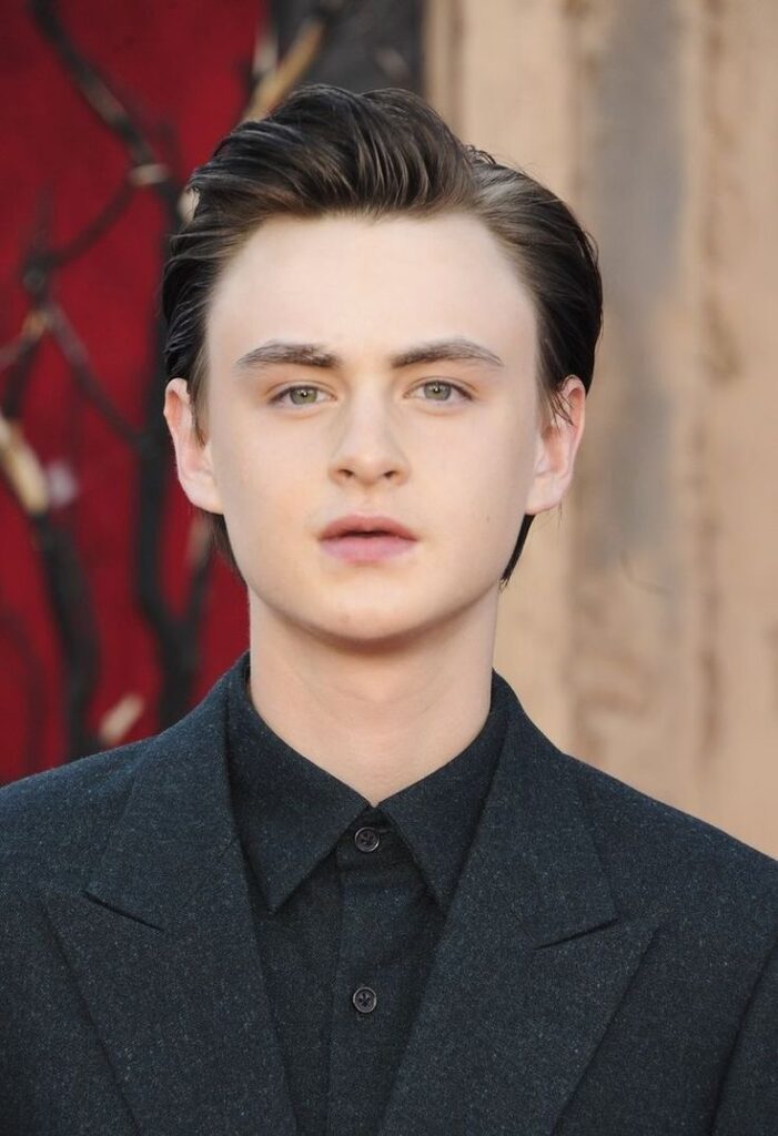 Jaeden Martell Biography: Age, Parents, Net Worth, Career, Siblings ...