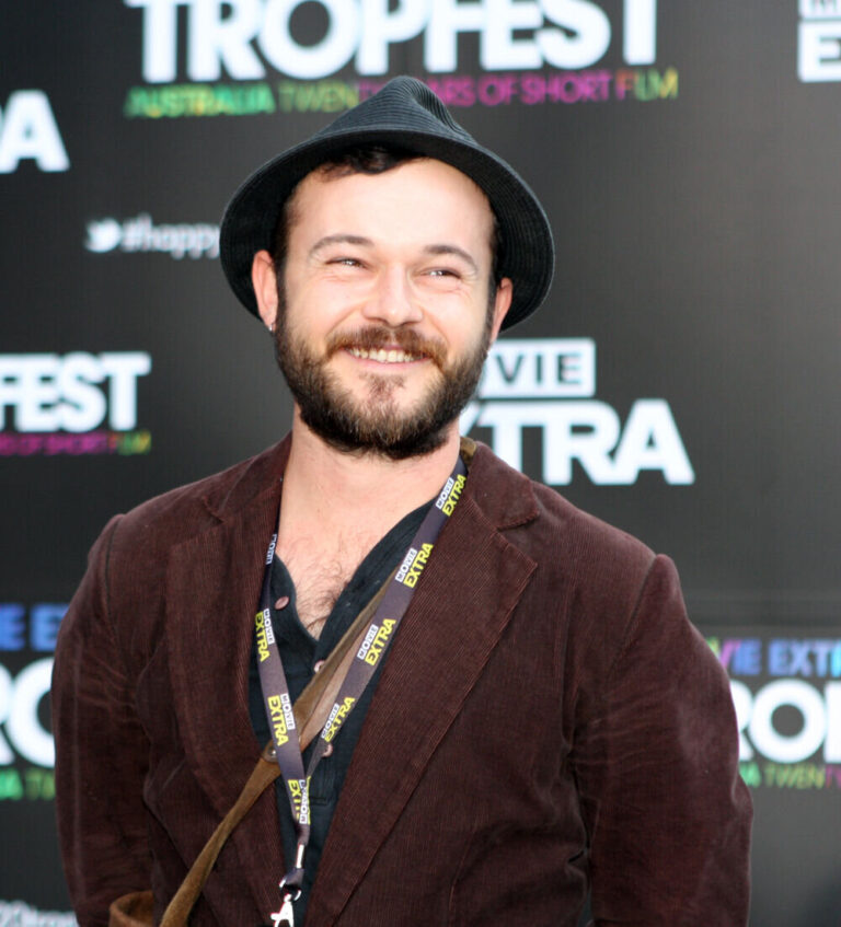 Daniel Henshall Biography: Age, Height, Parents, Siblings, Wife ...